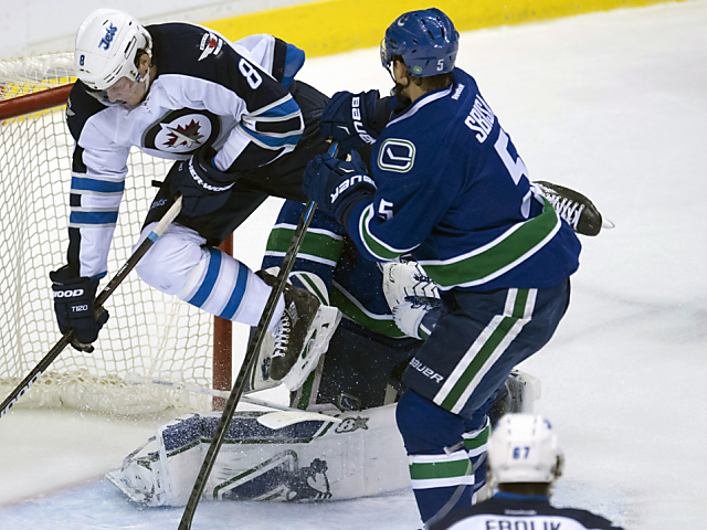 Luca Sbisa schiesst Vancouver zum Sieg | 1815.ch