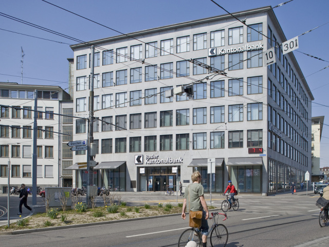 BKB übernimmt Funktionen und 50 Stellen der Bank Coop | 1815.ch