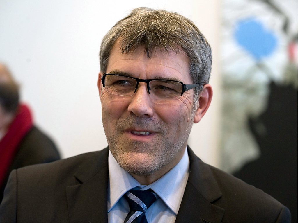 Eric Nussbaumer tritt als VR-Präsident der Alternativen Bank ab. | 1815.ch