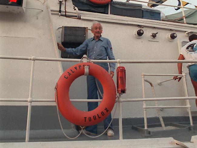 Cousteaus legendäre "Calypso" soll wieder seetüchtig gemacht werden ...