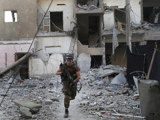 Terror-Miliz IS kurz vor Verlust ihrer Hochburg al-Rakka in Syrien ...