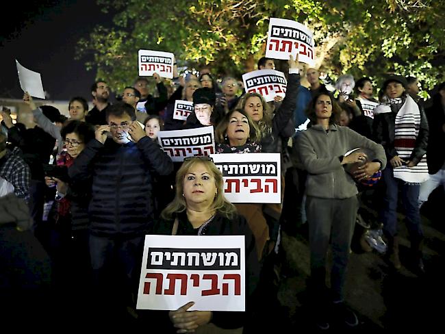 Tausende Israelis demonstrieren gegen "Korruption der Regierung" | 1815.ch