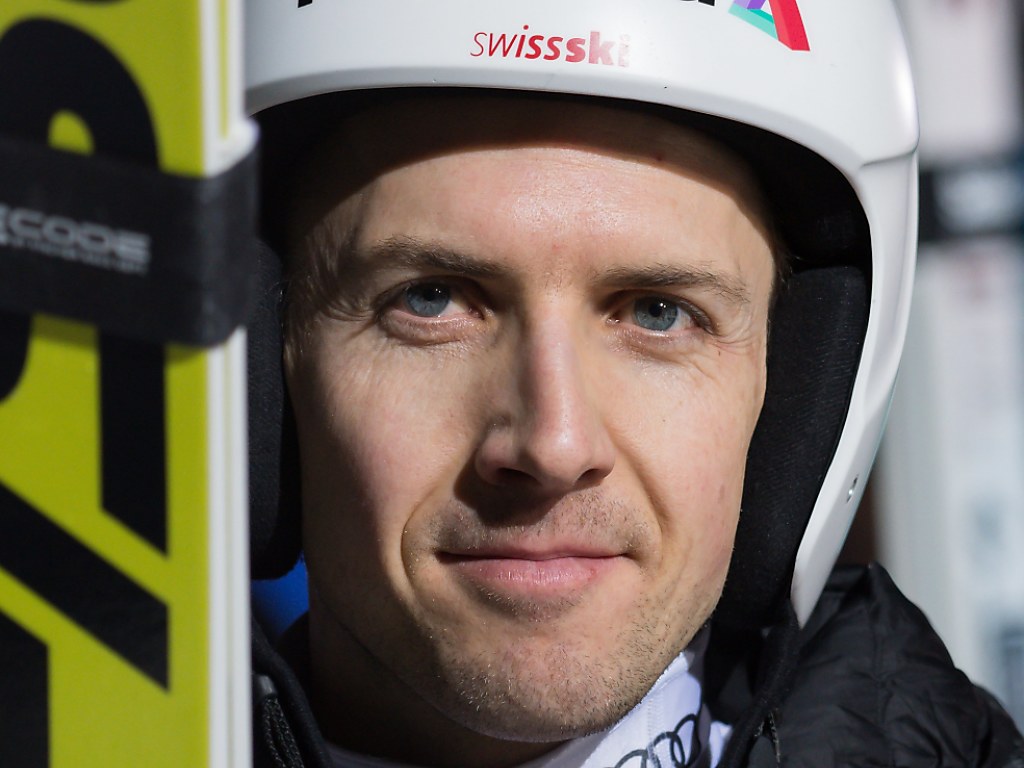 Simon Ammann scheint in Engelberg reif für die Top Ten | 1815.ch
