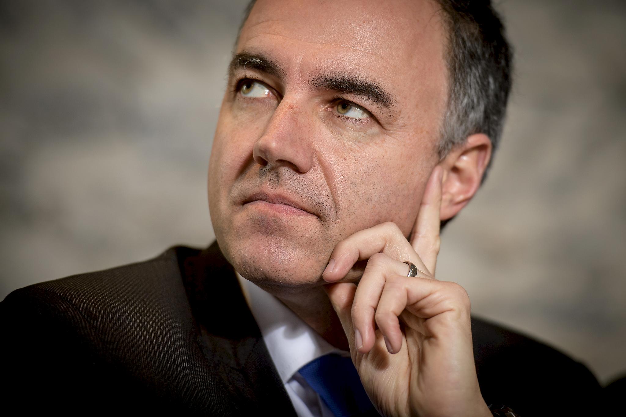 Ex-SVP-Mitglied wegen Plakat-Affäre um Darbellay verurteilt | 1815.ch