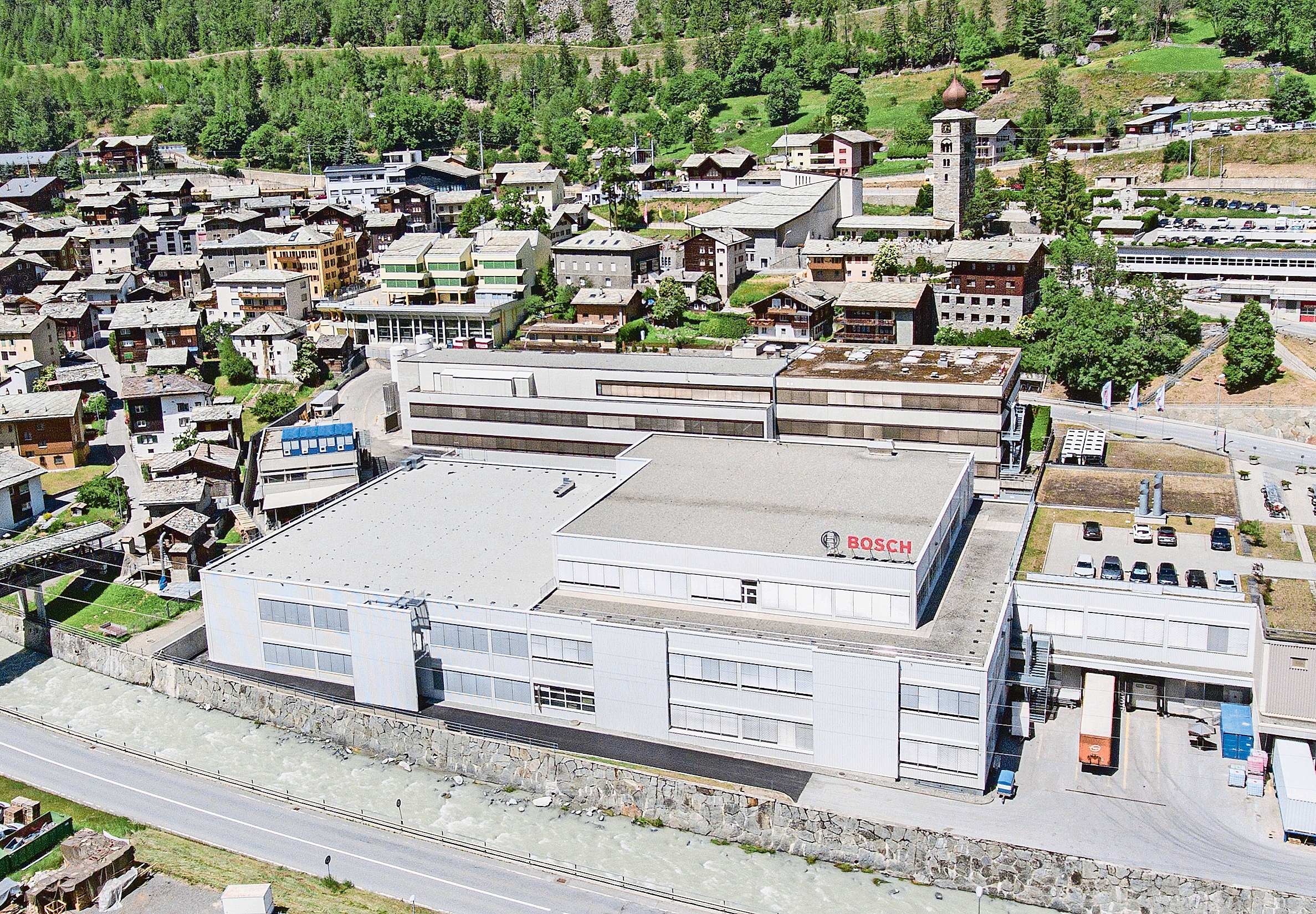 Scintilla Werke in St. Niklaus von Coronafall betroffen | 1815.ch