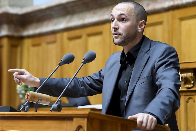 Bespitzelt Spanien SP-Nationalrat Mathias Reynard? | 1815.ch